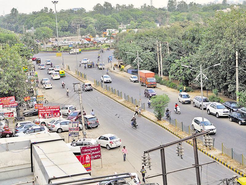 Gurgaon civic body gets go-ahead for first cycle track, work to start in Jan | Hindustan Times