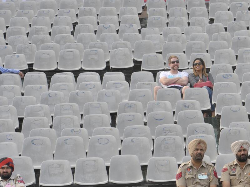 Empty stands galore as Mohali crowd gives first test match a miss ...