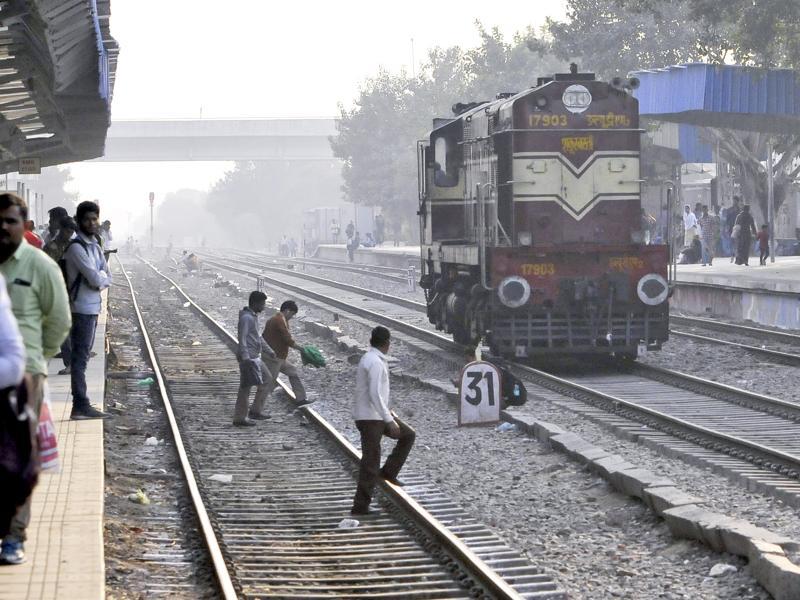 Gurgaon railway station gets a makeover with murals and landscaping ...