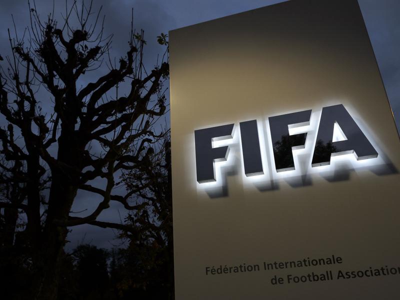 Swiss authorities make two more arrests in Fifa corruption scandal ...