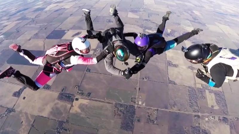 Watch | Daredevil artist completes tattoo while skydiving | Hindustan Times