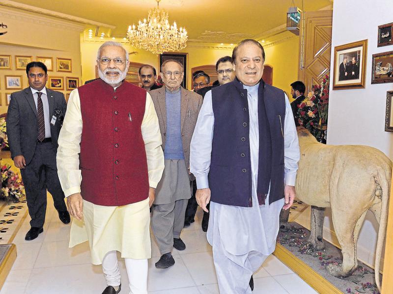 Modi’s surprise Pak visit may spur two-way trade - Hindustan Times