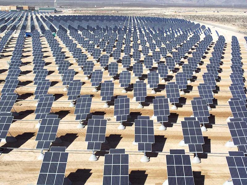 Global tenders for ultra-mega solar power project in MP soon ...