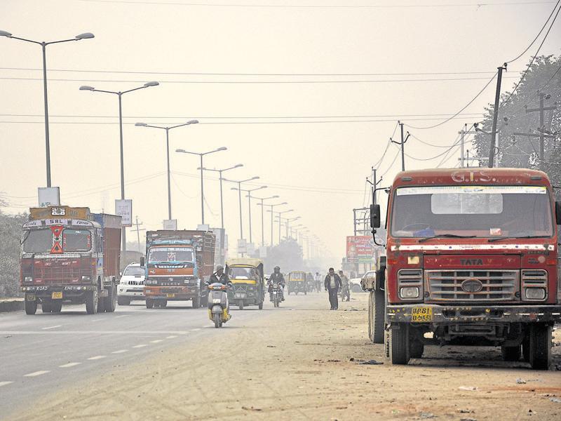 Ghaziabad: Trucks to use new routes, bypass Delhi | Hindustan Times