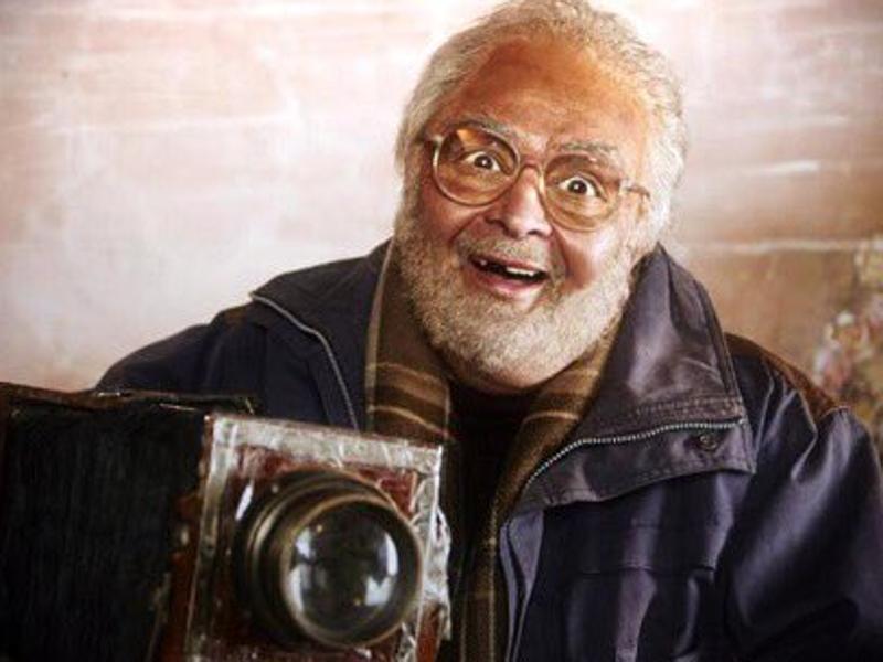 Can you guess who this Bollywood actor is? | Bollywood