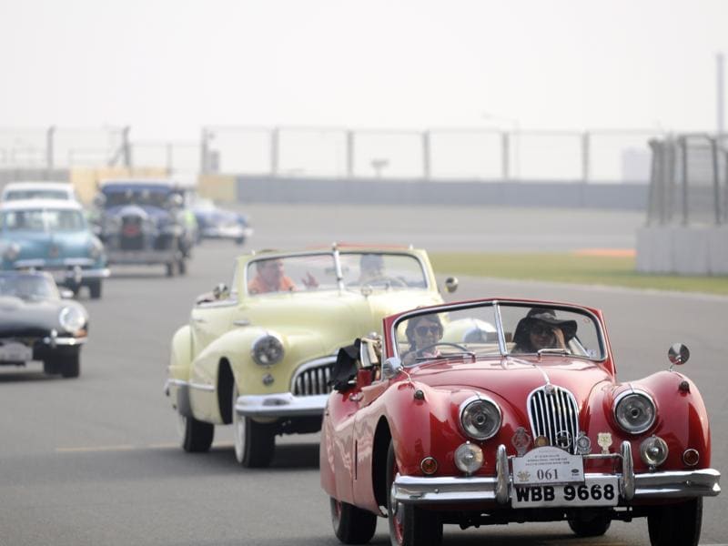 Vintage car rally at Greater Noida brings enthusiasts together ...