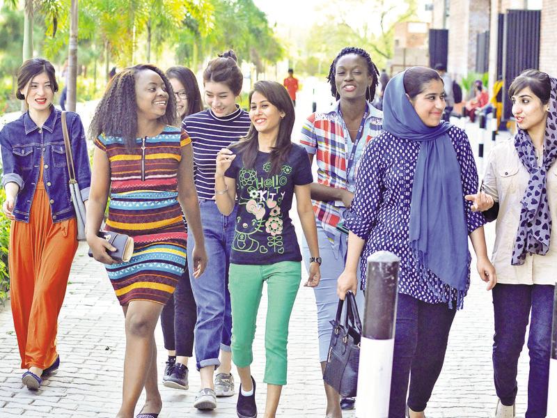 Women empowerment in India: Seeing it through foreign eyes - Hindustan ...