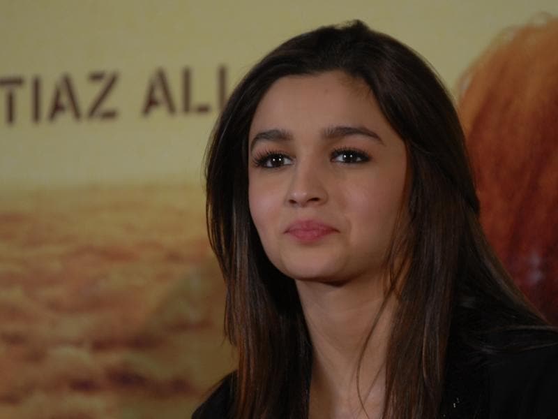 Alia now wants to buy a home in London, but not for herself | Bollywood ...