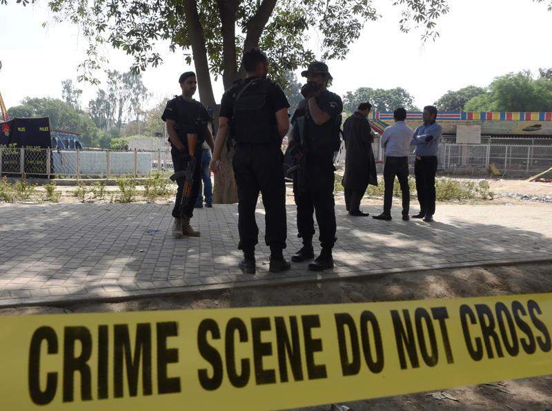 Pakistani gang kills 6 policemen, takes 24 as hostages | World News