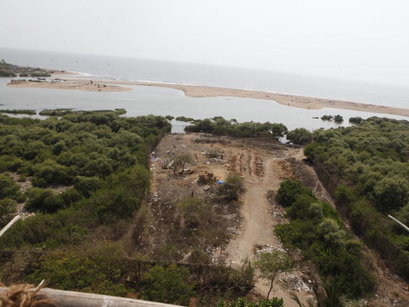 No-development zone lands likely to go the mill way | Mumbai news