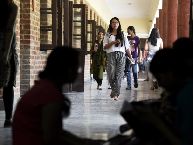 Hindu College Girls Want To Get Even With Odd Hostel Rules Hindustan Times 5471