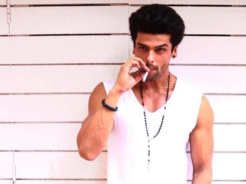 Kushal Tandon to essay a complex double role in new TV serial, Behad ...