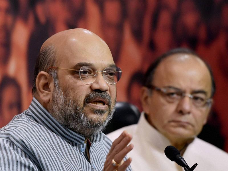 BJP waves PM Modi’s university degrees, Kejriwal calls them fake ...