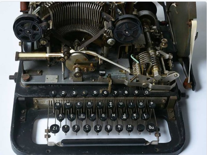 US scientists reveal how Hitler’s WW2 encryption machine worked | World ...