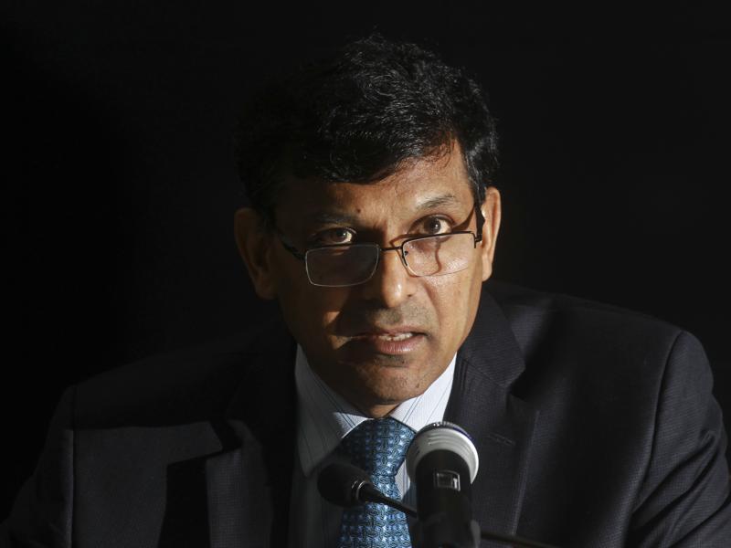 Rajan to announce RBI monetary policy review on Tuesday - Hindustan Times