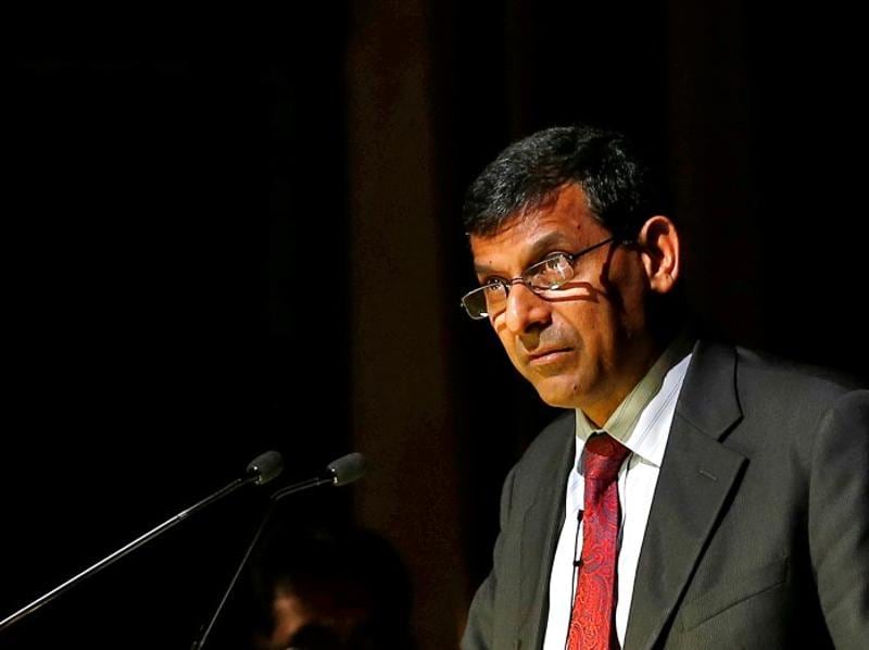 Rajan wants longer term for RBI governor, says 3 years not enough ...