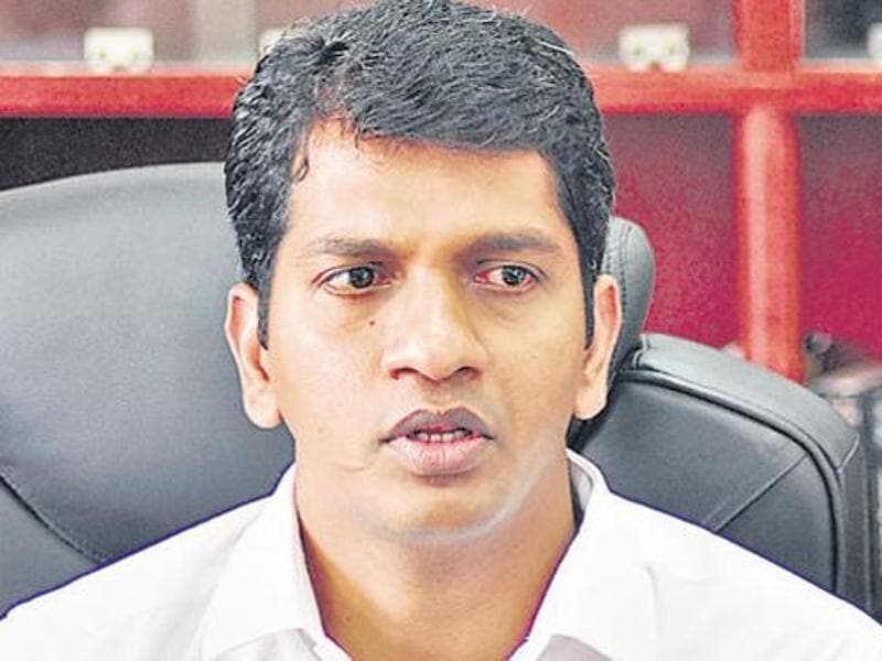 Row in CHB: Fresh trouble for CEO Deepak Kumar | Hindustan Times