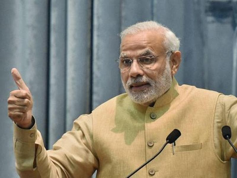 PM Modi urges young IAS officers to interact fearlessly with superiors ...