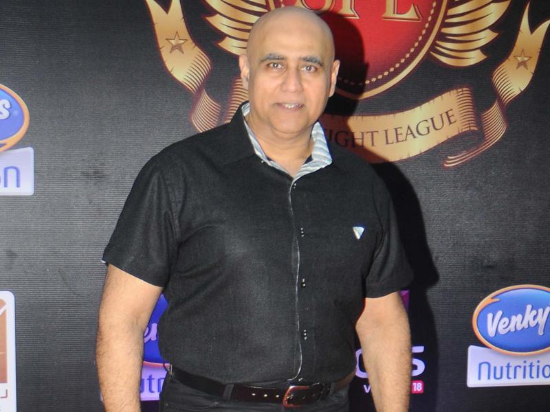 One should keep reinventing himself : Puneet Issar | Hindustan Times