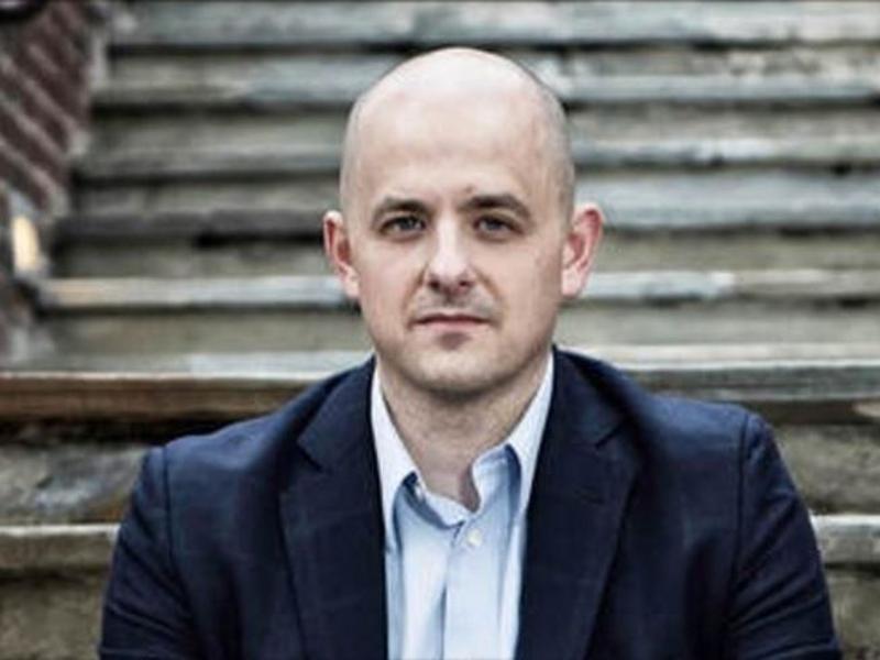 Ex-CIA spy takes on Trump for reluctant Republicans | Hindustan Times