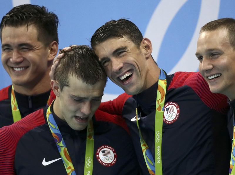 Tears in free flow after US swimming relay gold | Olympics