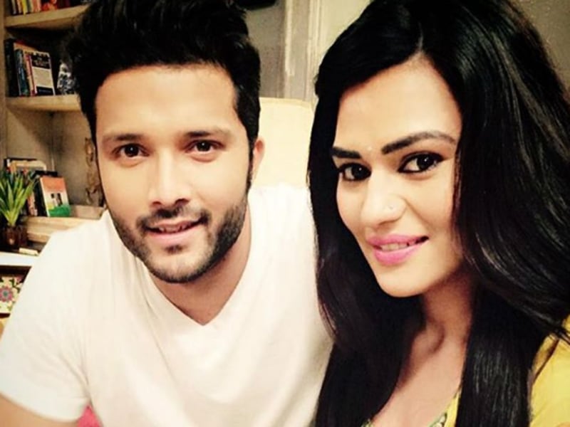 Renee Dhyani is not happy sharing screen space with beau Lalit Bisht ...