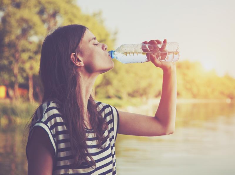 Want a fitter body? Drink water every time you crave a sugary drink ...