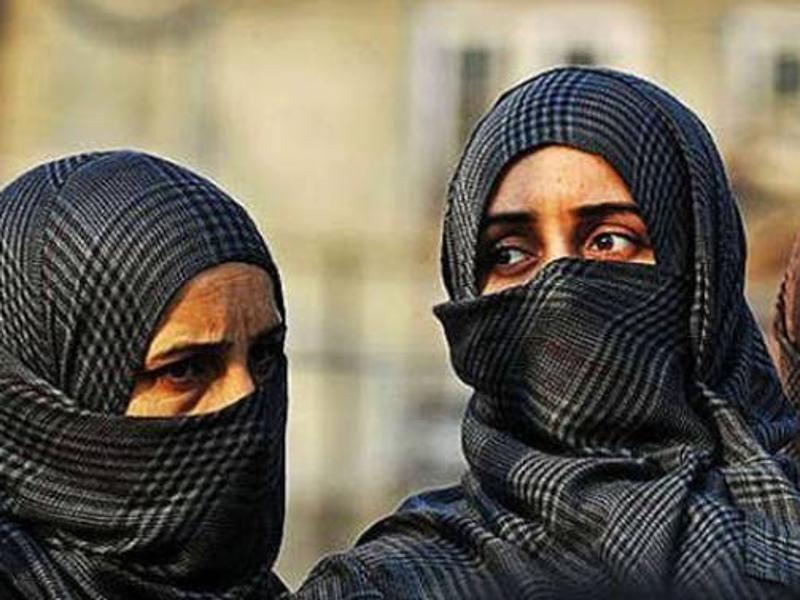 Hijab Clad Muslim Mother Daughter Assaulted Called ‘isis In Us 4693