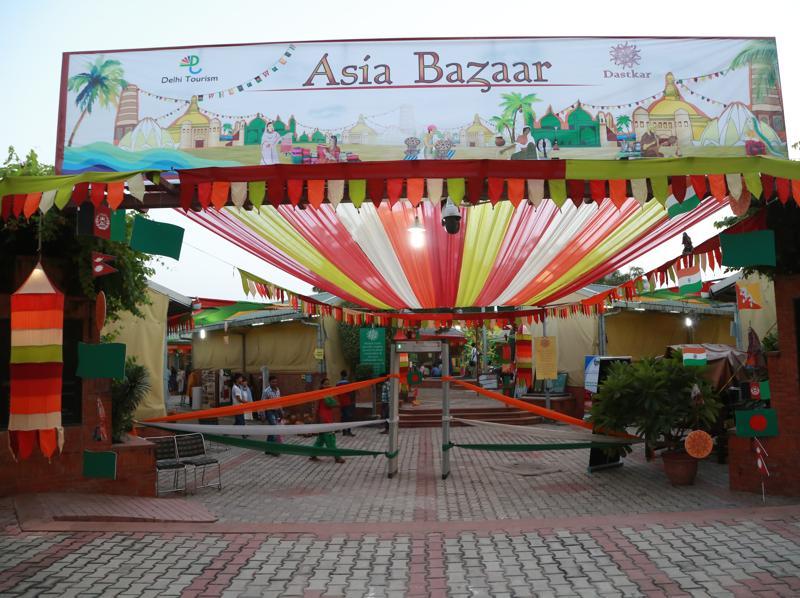 Dastkar Asia Bazaar: National and international crafts galore at this ...