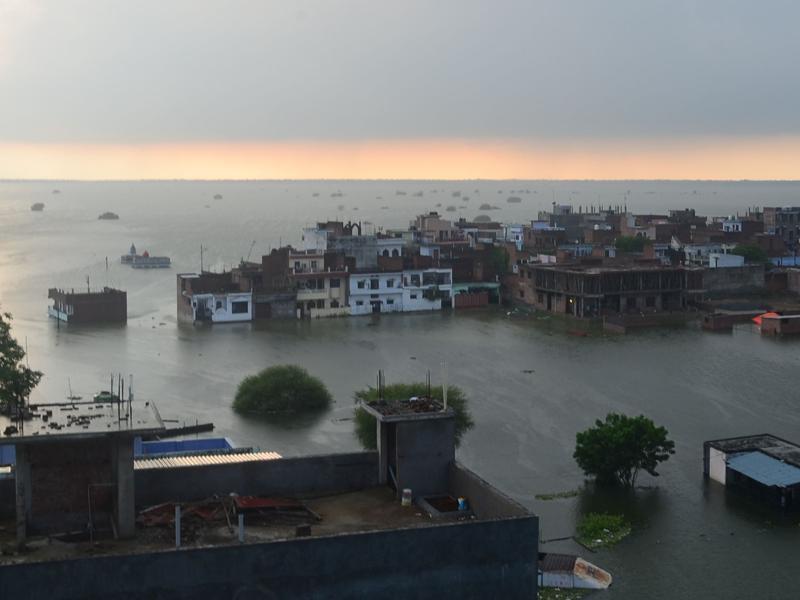 Water released from MP, Uttarakhand and Nepal worsens UP flood ... Water released from MP, Uttarakhand and Nepal worsens UP flood ...