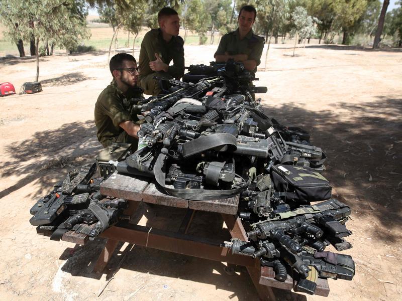 Israel uncovers illegal Palestinian weapons-making network in West Bank ...