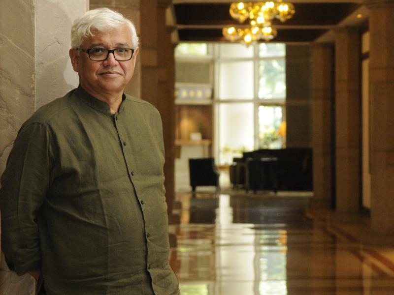 Ignorance, colonial legacy divide India and China, says Amitav Ghosh ...