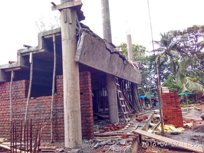 Narrow escape for 10 workers as beam collapses at Bhayander | Mumbai news