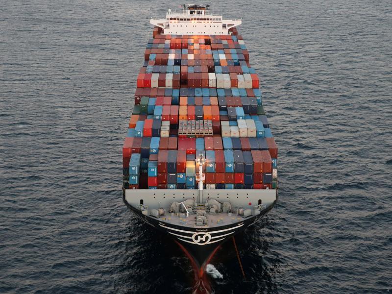 S Korea says tough luck to Hanjin as shipping line sinks - Hindustan Times