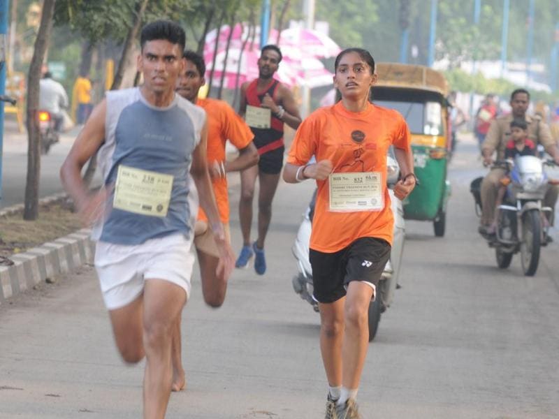 Indore: Marathon for sportswomen runs into controversy | Hindustan Times