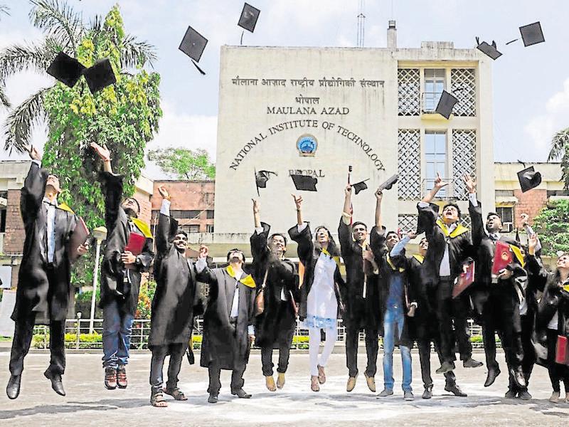 1,468 students conferred degrees at MANIT - Hindustan Times