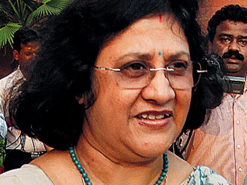 Arundhati Bhattacharya gets year-long extension as SBI chief ...