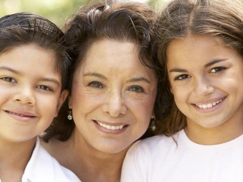 Educated parents spend more time with kids: Study | Hindustan Times