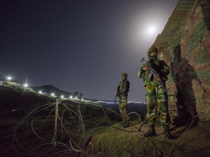 Security forces arrest 2 Pak nationals along JK border | India News