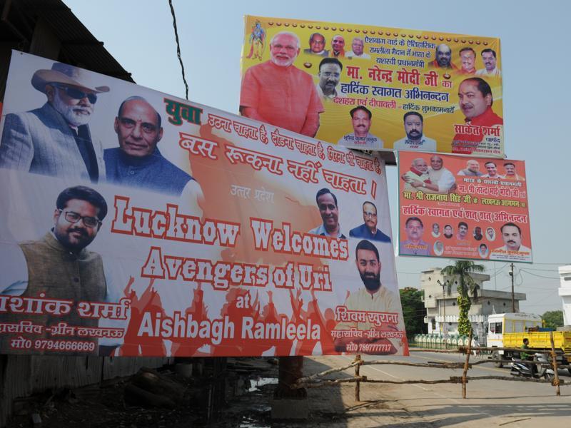 BJP vs Cong: Poster war in Lucknow ahead of PM Modi’s Dussehra visit ...