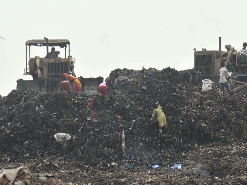 New rules for green clearances may delay Deonar dump closure | Mumbai news