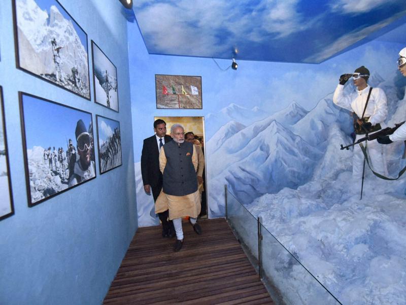 Why was Vyapam building covered during PM’s visit, asks Cong ...