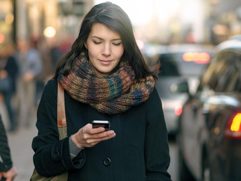 Fiddling with your phone when walking may change your gait | Health