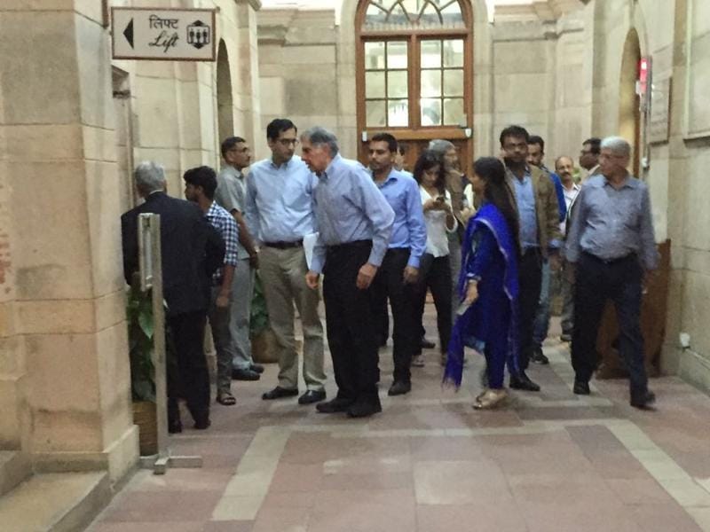 Ratan Tata meets FM Arun Jaitley, keeps North Block abuzz | Latest News ...