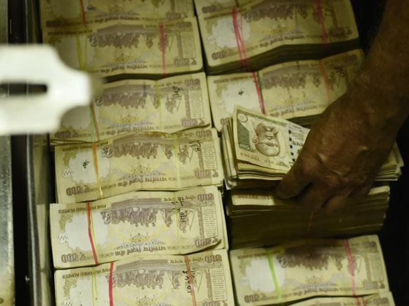 Exchange of old Rs 500, Rs 1000 notes to continue at RBI counters ...