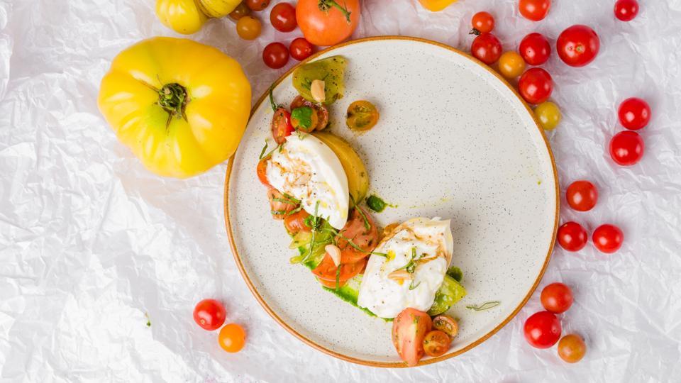 Here’s why chefs are picking locally-sourced ingredients over imported ...