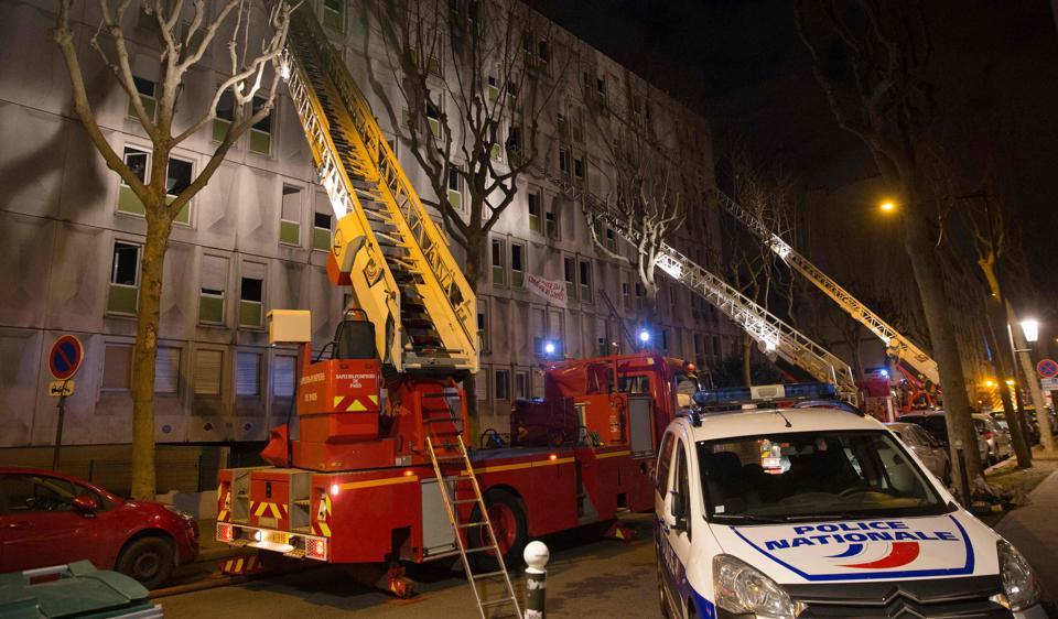 Migrant jumps to death after fire attack on Paris shelter | World News