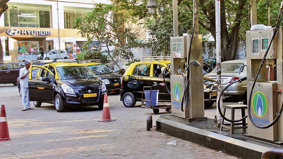 In Mumbai: CNG operators go on strike, public vehicles hit | Mumbai news