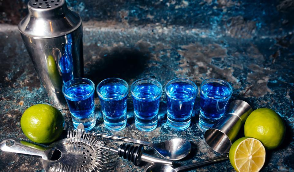 Make your bar at home: Here’s what you need to set up a mixing station ...