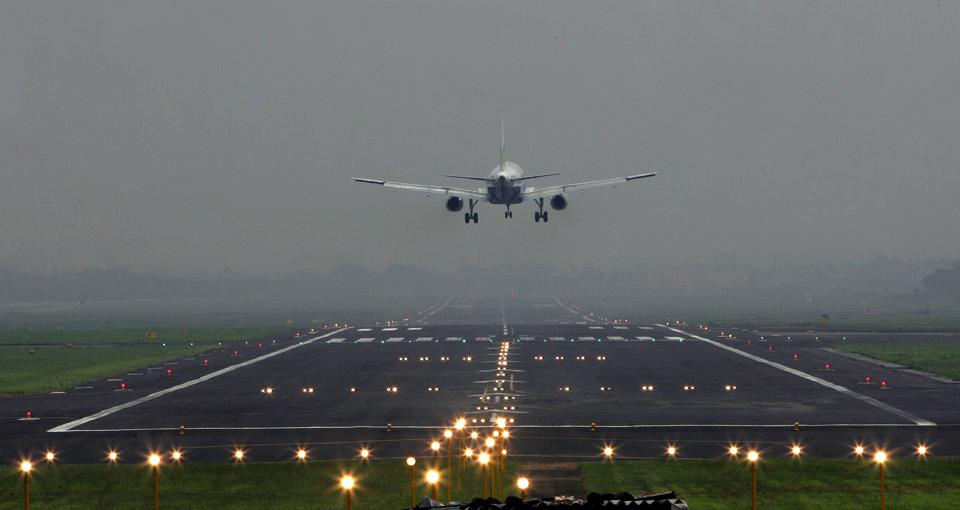 Longer wait at Mumbai airport as runway to be shut for 3 months ...
